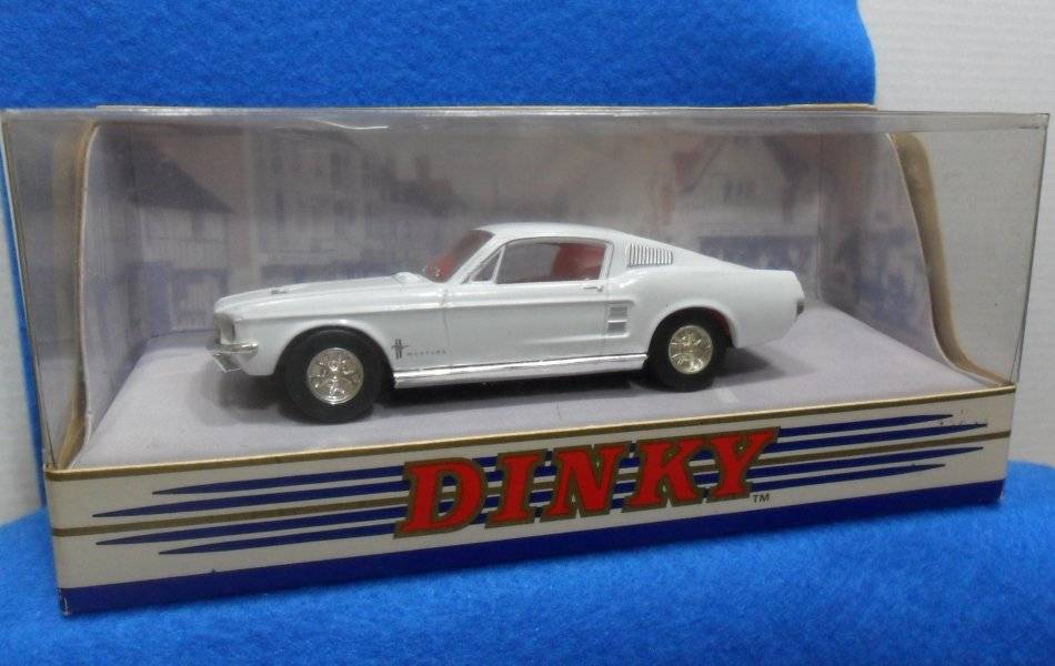 Models - STUNNING DINKY DY-16 1967 FORD MUSTANG FAST BACK ".THE DINKY ...