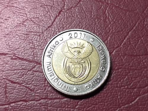 Five Rand - 2011 RSA R5 90th ANNIVERSARY RESERVE BANK was sold for 8.00 ...