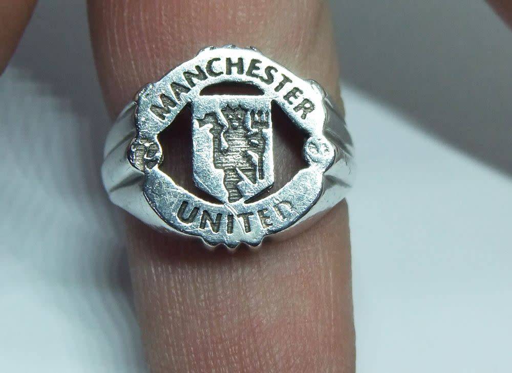 Rings - A TOTALLY COOL VINTAGE STERLING SILVER MANCHESTER UNITED ...