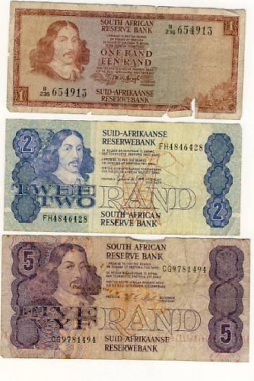 Other South African Bank Notes - Lot of 5 old SA Banknotes R1, R2, R5 ...