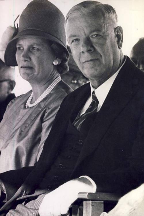 Photos - Photo of DR HF Verwoerd & Betsie Verwoerd as per scan was sold ...
