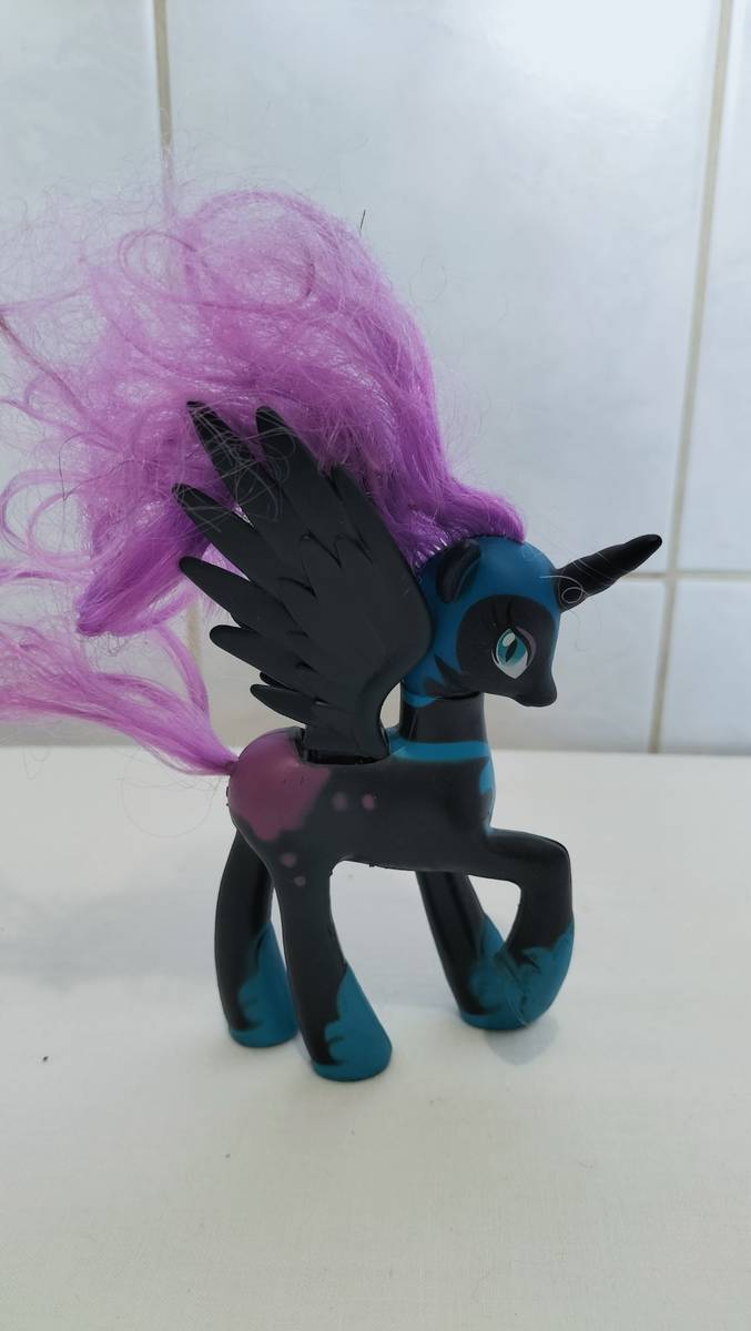 Vintage Toys - A Magnificent Rare My Little Pony `Nightmare Moon ...