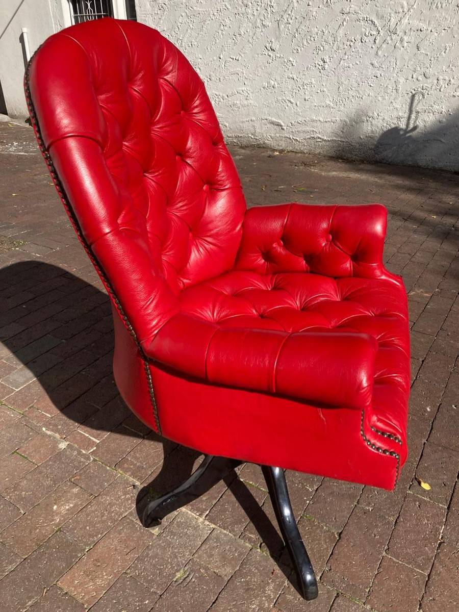 Chairs, Stools & Footstools - Genuine Red Leather Swivel Office Chair ...
