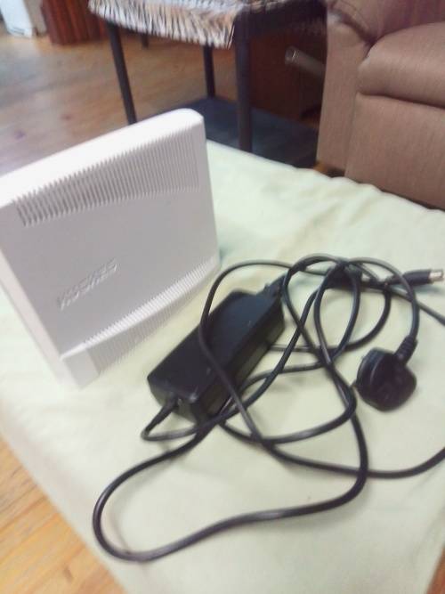Modems - HAYES HN9600 Satelite modem for sale in Anerley (ID:613360369)