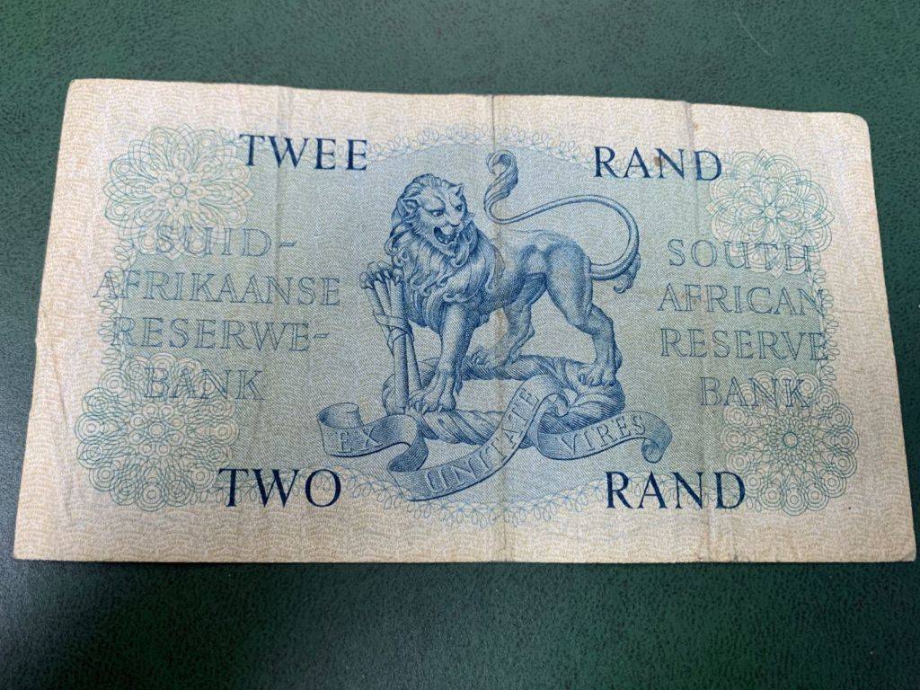 Other South African Bank Notes - *1R START* SA 2R Note was sold for R45 ...
