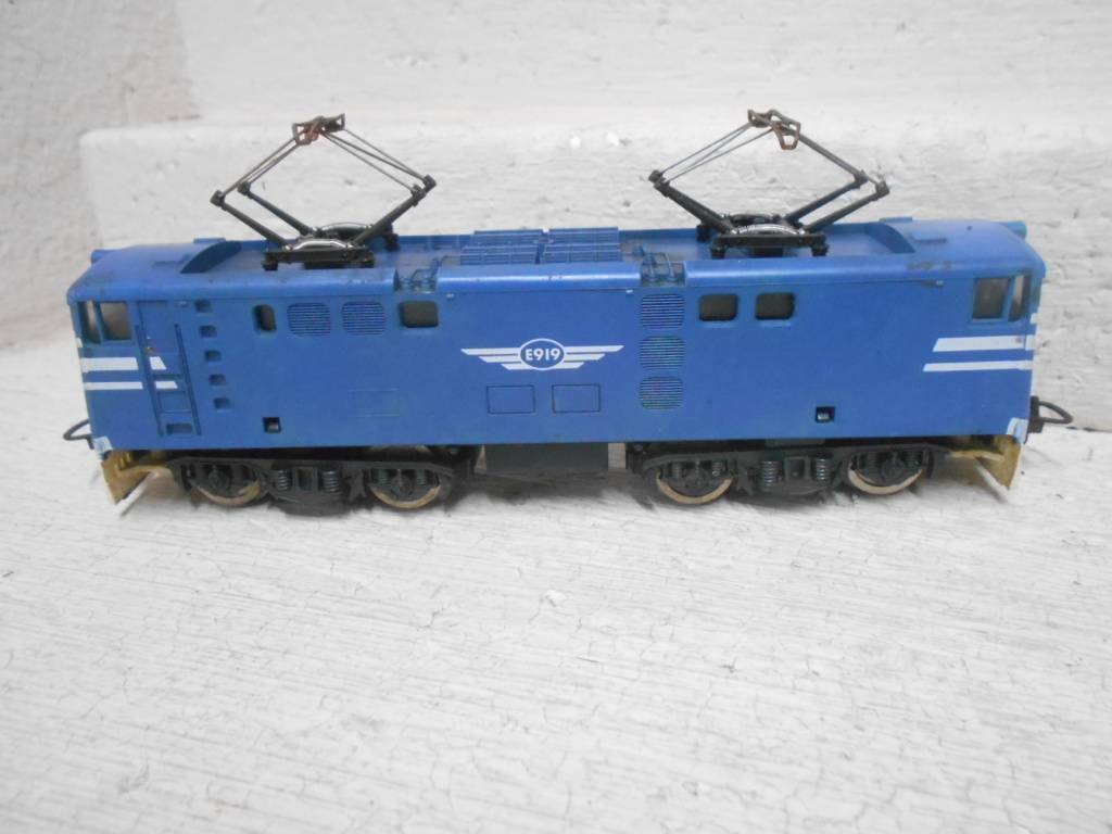 Locomotives - HO SCALE - LIMA - SAR - BLUE 5E ELECTRIC LOCOMOTIVE ...
