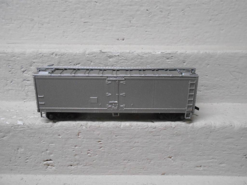 Rolling Stock - HO SCALE - ATHEARN - 41 FT - SILVER - BOX CAR for sale ...
