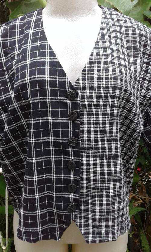 T-shirts & Tops - Vintage Oversize 1980s Foschini Black And White ...