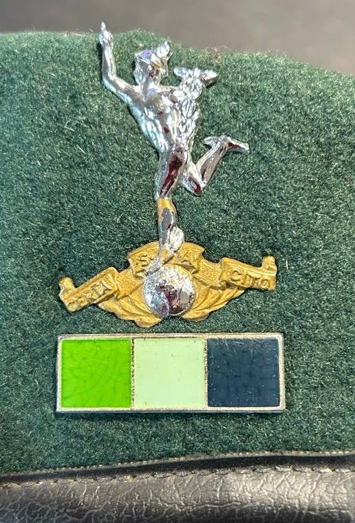 South African Army - SADF - Green Signals Corps Beret was listed for ...