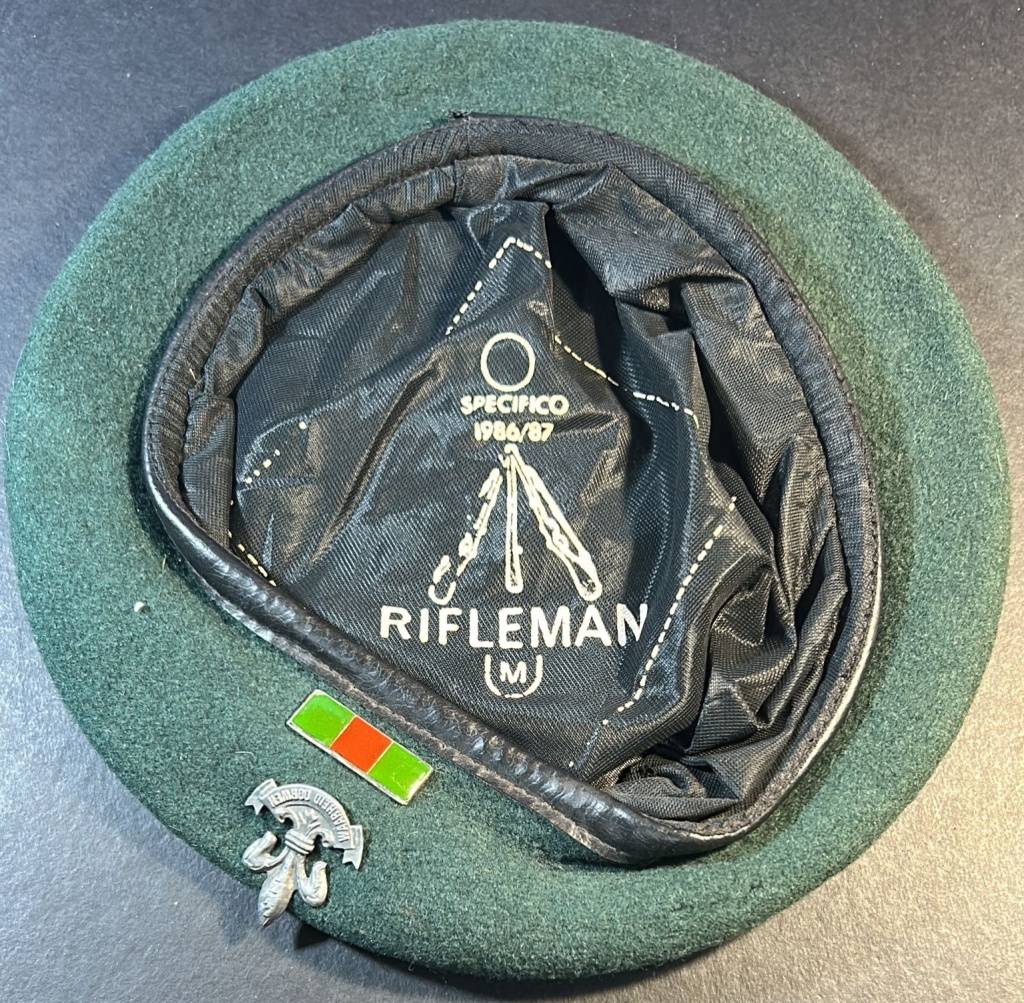 South African Army - SADF - Swellendam Commando Complete Beret was ...