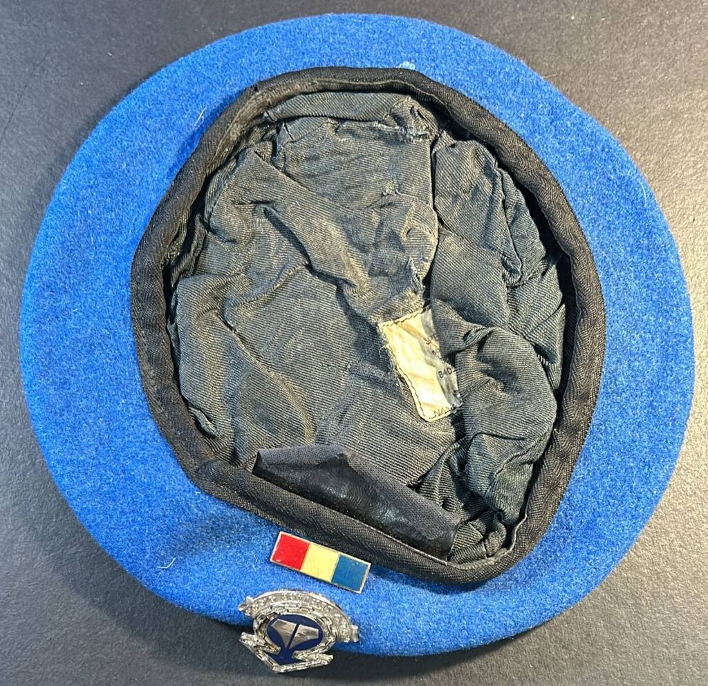 South African Army - SADF - 5 Base Ordnace Depot Complete Beret was ...