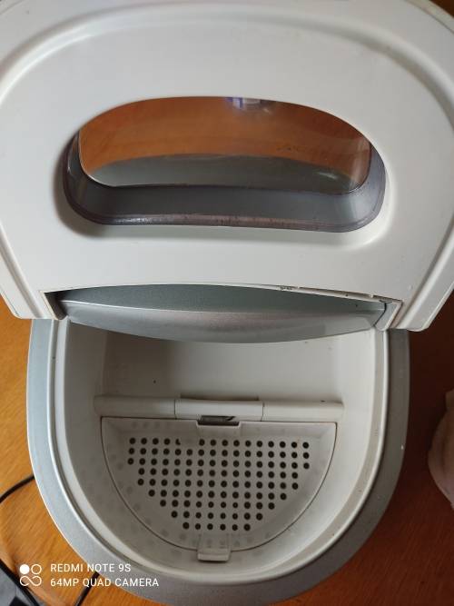 Ice Machines - Salton Ice Maker 12/15KG was sold for R1,150.00 on 22 ...
