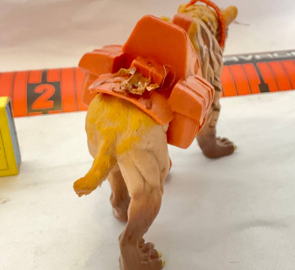 Classic Toys - Primal Clash Sabertooth Tiger Beast Taming Squad Dino ...