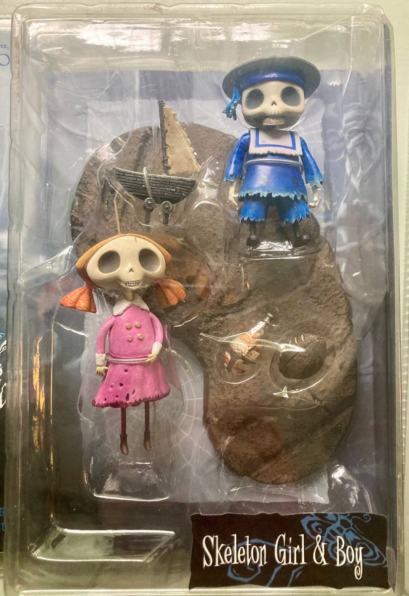 Collectable Figurines - Complete Set of 6 Sealed Tim Burton Corpse ...