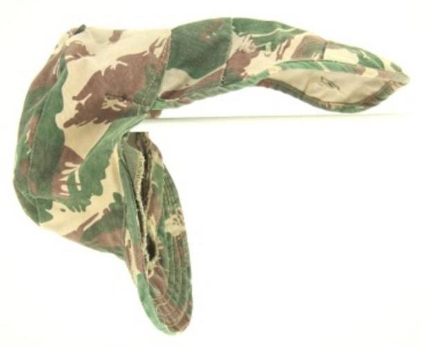 Headgear - Rhodesian Camo Flap Cap was sold for R550.00 on 7 Apr at 13: ...
