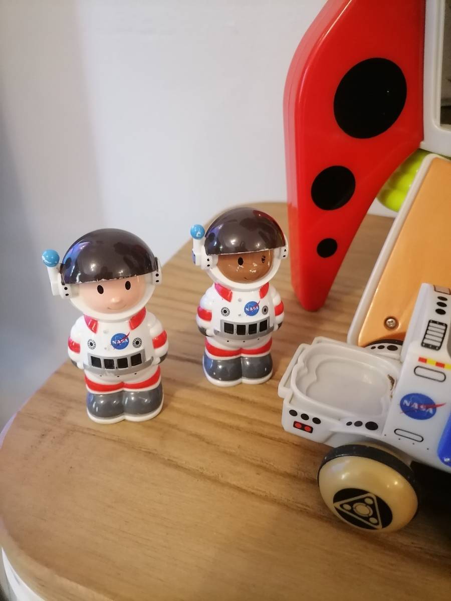 Vintage Toys - REAL TOY NASA STARCHASER SHUTTLE AERO-127 17` ROCKET ...