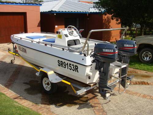Ski Boats - SUPERCAT 430 WITBLITS with 2 x 30HP YAMAHA MOTORS was ...