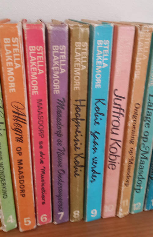 Afrikaans Fiction - Maasdorp-reeks (Stella Blakemore) Reeks van 12 ...