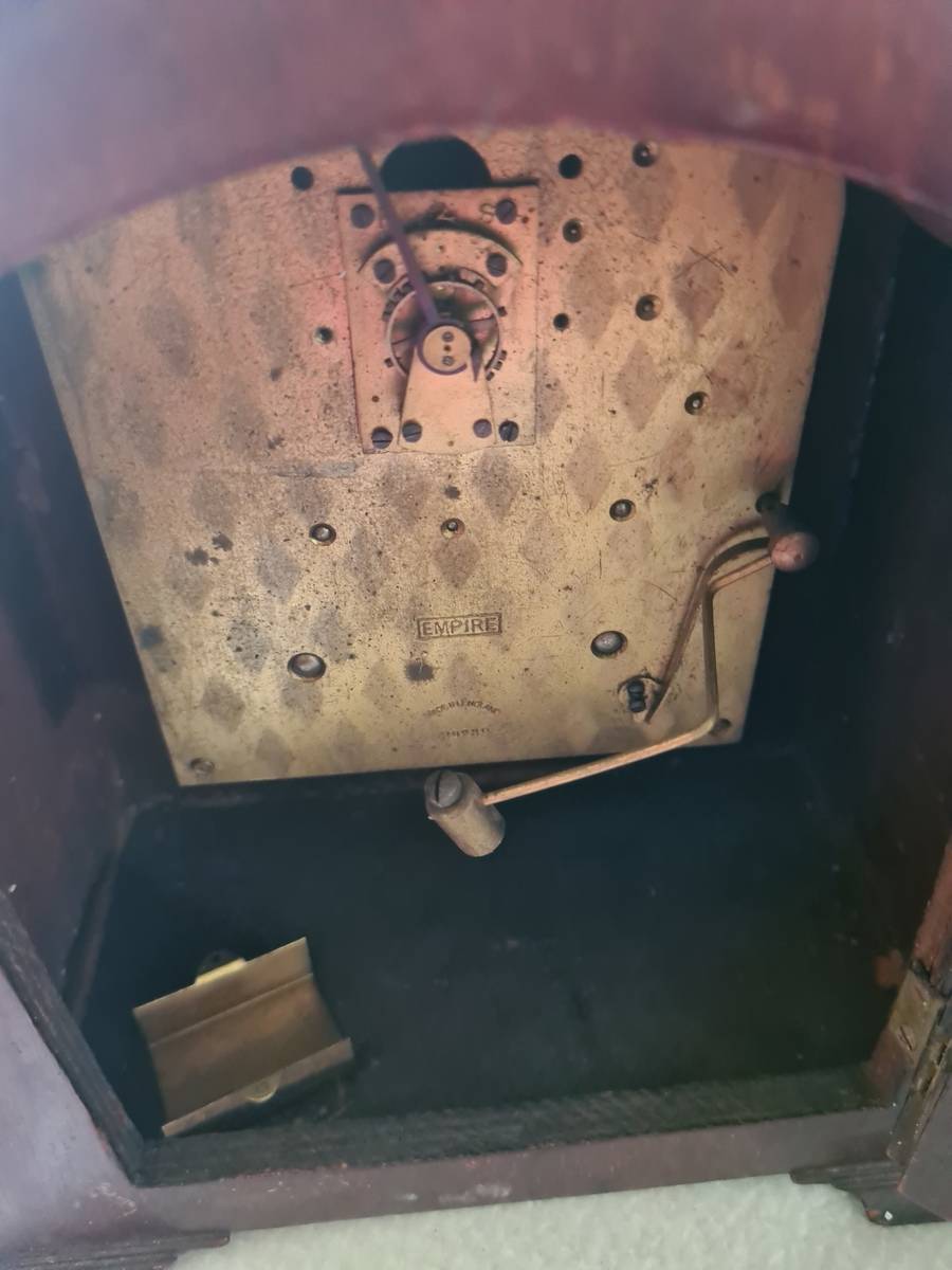 Mantel Clocks - ARMSTRONG MANCHESTER VINTAGE MECHANICAL MANTLE CLOCK ...