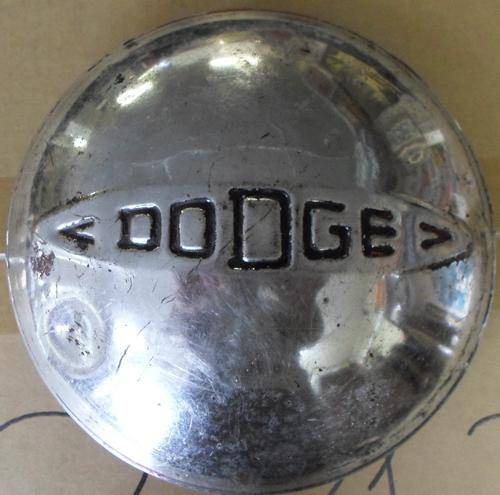 Road - VINTAGE DODGE HUB CAP was sold for R150.00 on 15 Apr at 14:02 by ...