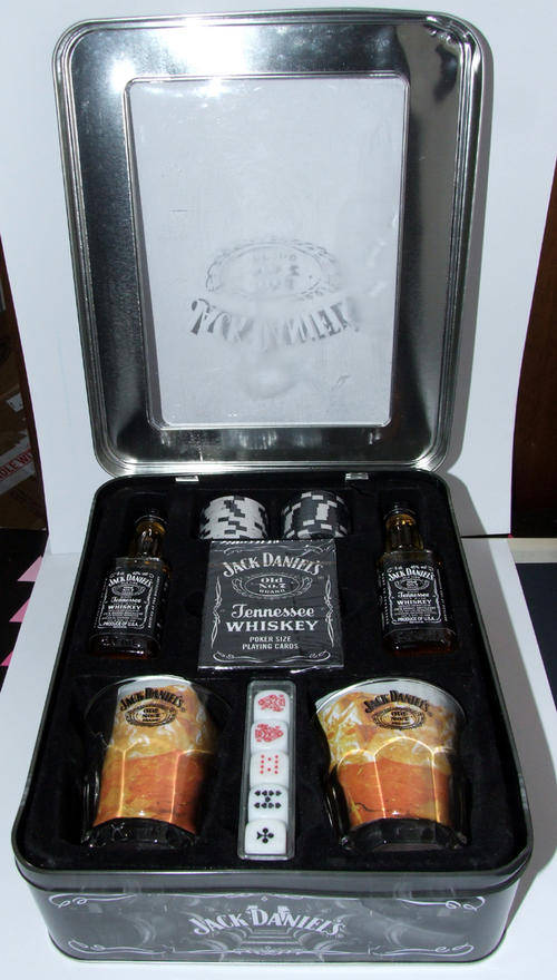 Bar Accessories - JACK DANIELS POKER SET WITH 2 MINIATURE BOTTLES was ...