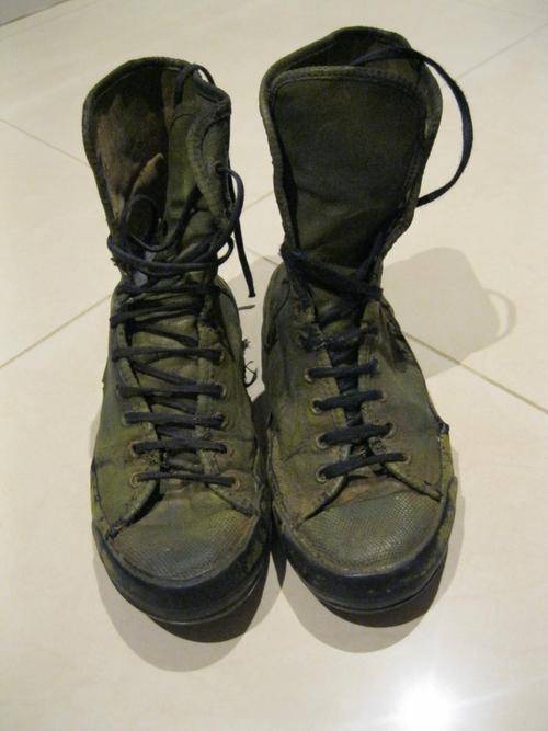 Uniforms - Rhodesian Special Forces Boots - worn by a Selous Scout was ...
