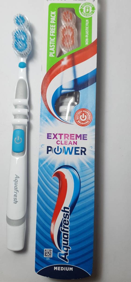 Electric Toothbrush - TRADERS LOT, CLEARANCE SALE- AQUAFRESH EXTREME ...