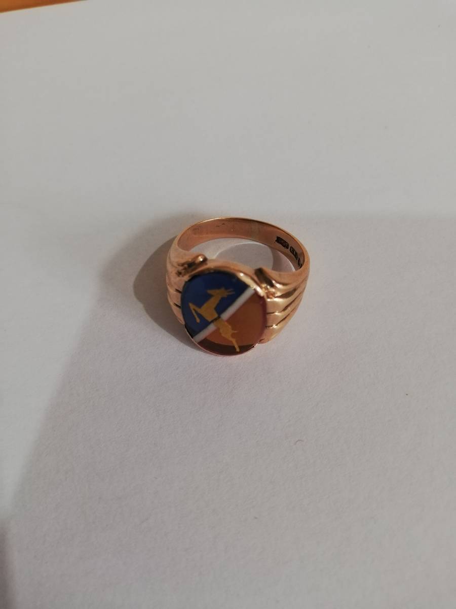 Rings - * SOLID 9CT ROSE GOLD SPRINGBOK RING * OLD SA FLAG COLOURS ...