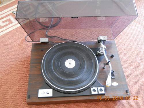 Turntables - JVC TURNTABLE,RECORD PLAYER,PHONOGRAPH-- GL-500-- 33 & 45 ...
