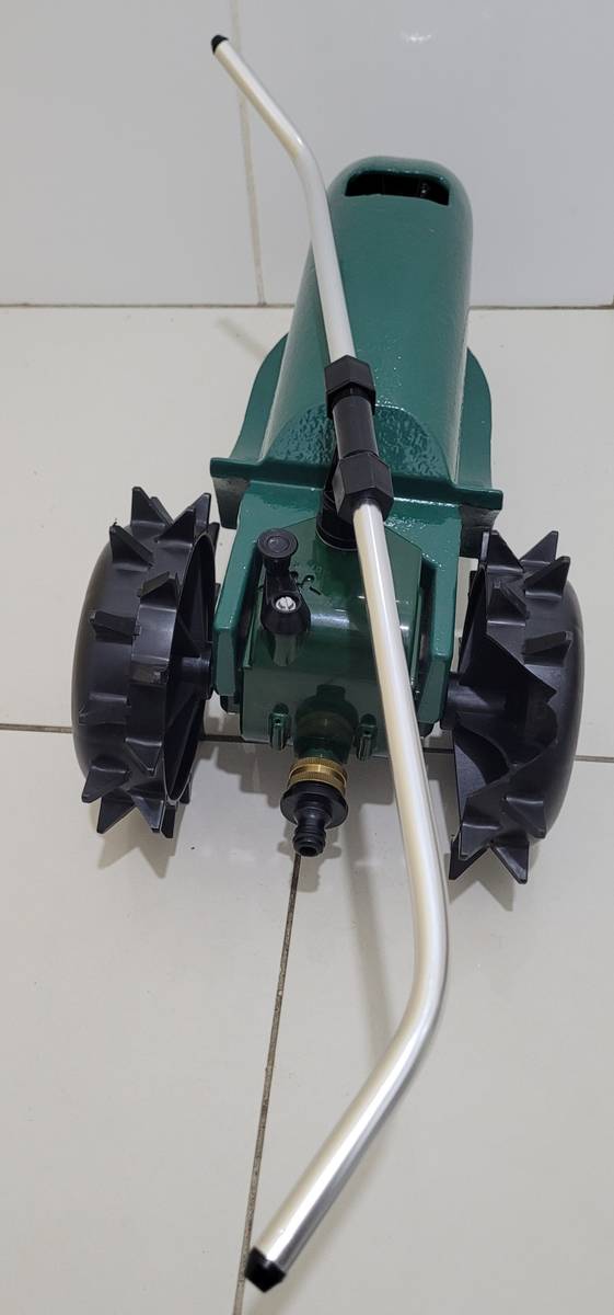 Lawn Sprinklers - ORBIT Travelling Lawn Sprinkler Rear - (Rear Wheel ...