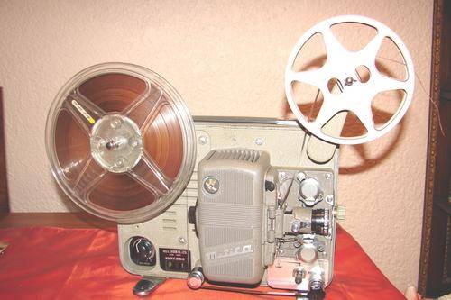 Projectors - Mitica 8 Bell&Koon Co.Ltd-Japan-Synchro Movie Projector ...
