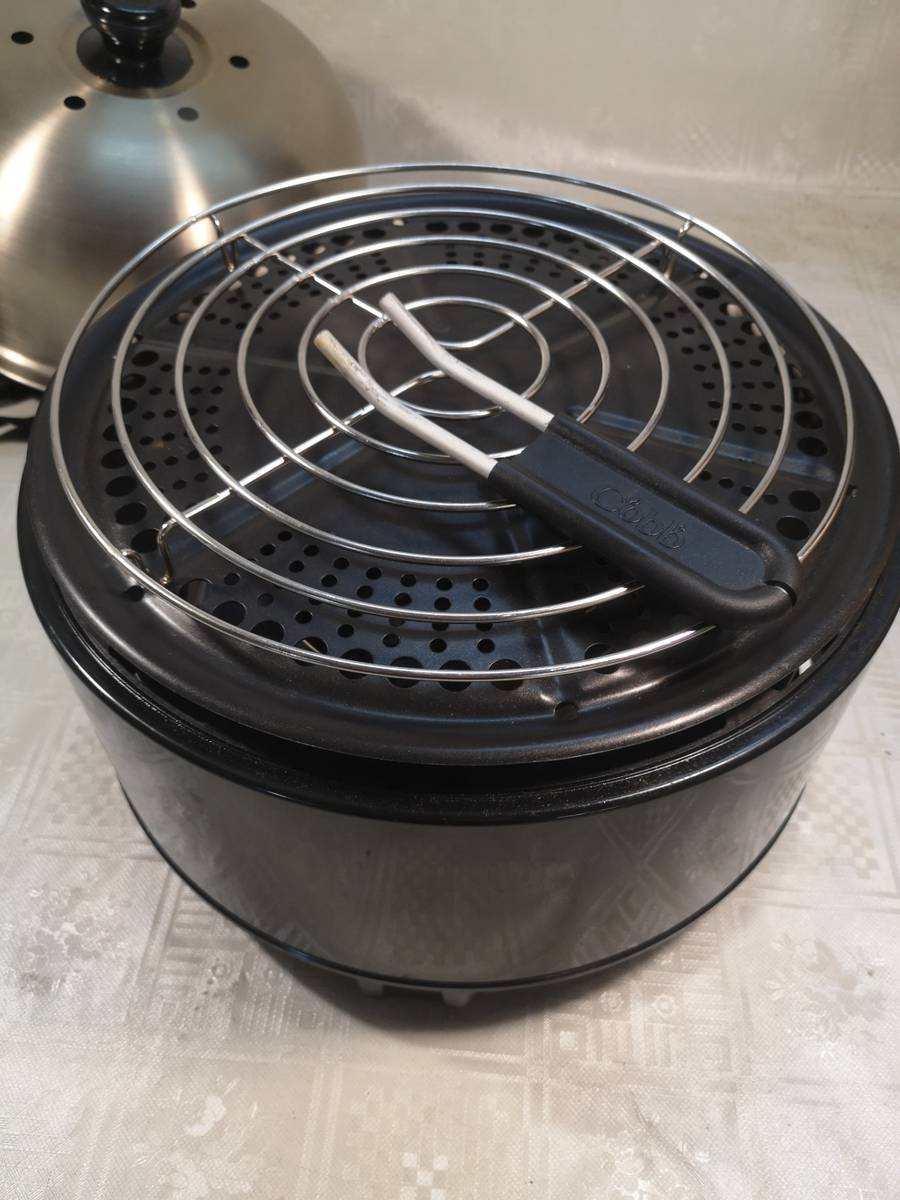 Braais - COMPLETE COBB PORTABLE CHARCOAL GRILL 300MM - VERY GOOD ...