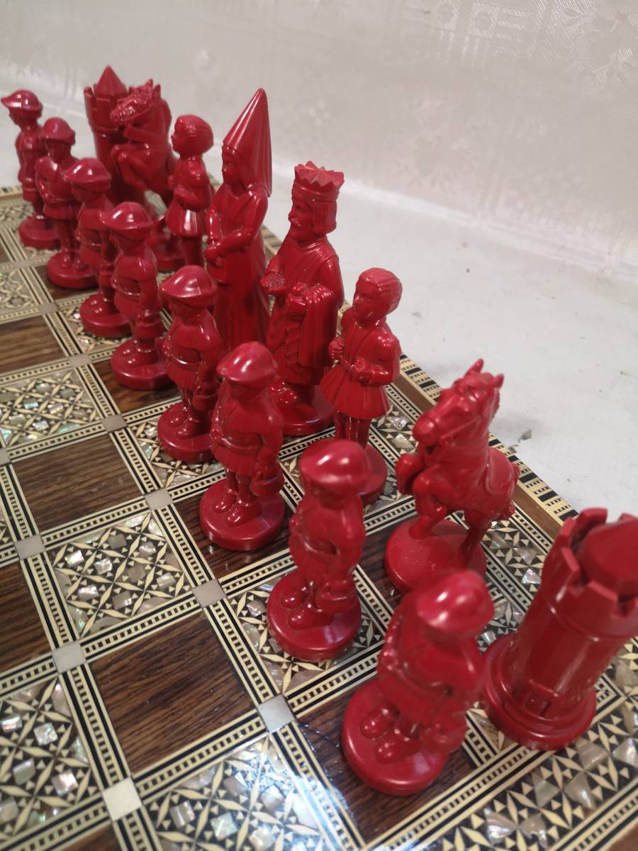 Chess, Draughts & Checkers - Magnificent Vintage Renaissance Chess Set ...