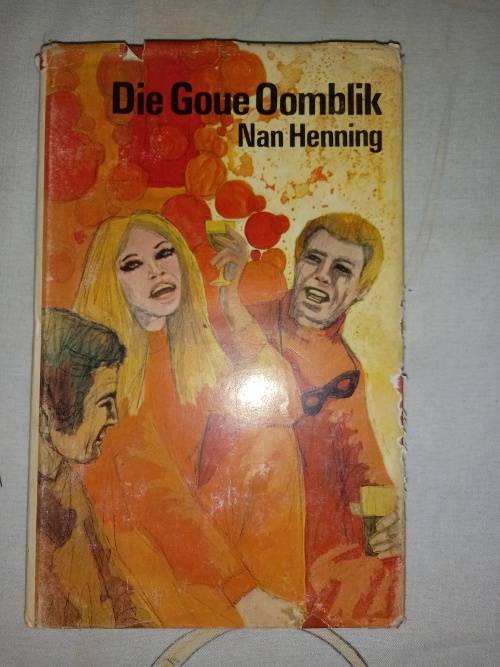 Afrikaans Fiction - Die Goue Oomblik Nan Henning was listed for 20.00 ...