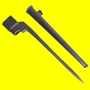 Bayonets - Second World War 303 Pig Sticker Bayonet With Metal Scabbard ...