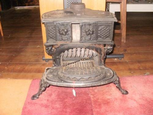 Accessories - Coal Stove/Kaggel/Fire - Small 2 Pot was sold for R1,600. ...