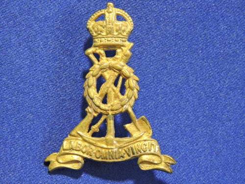 International Badges & Insignia - WW1 WW2 Royal Pioneers Labour Corps ...