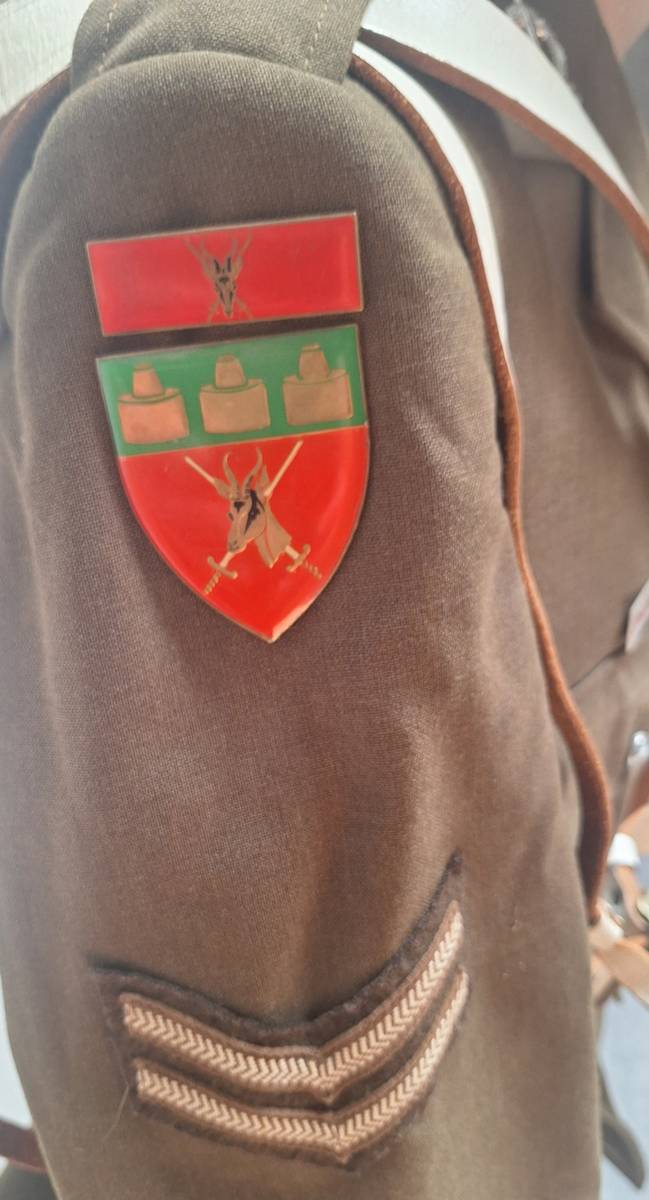Uniforms - SADF CORPS OF MILITARY POLICE TUNIC WITH HOLSTER/WHISTLE for ...