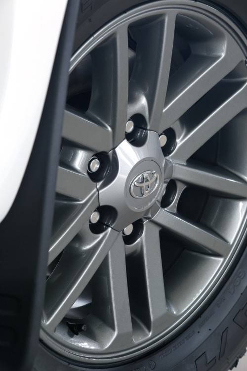 Hub Caps - Toyota Hilux center caps was sold for R250.00 on 22 Nov at ...