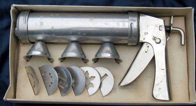 Other Kitchenalia - THE "IDEAL" BISCUIT AND ICING GUN : INSTRUCTION ...