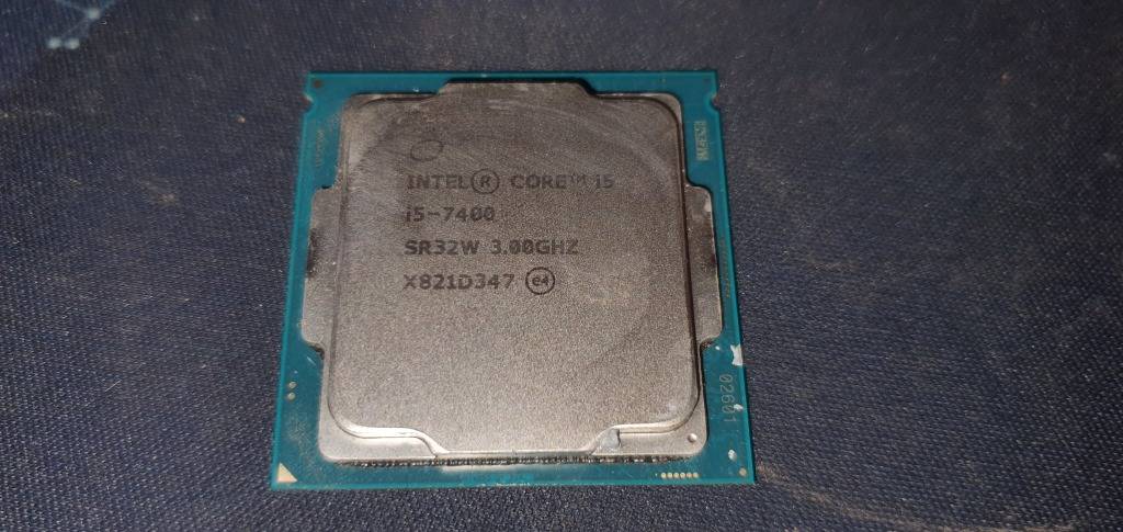 CPUs - Intel Core i3-7400 cpu for sale in South Africa (ID:606833073)