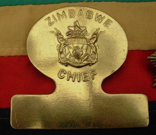 Rhodesia - ZIMBABWE PENNANT/FLAG + CHIEF BADGE + ZRP BADGE + LONG ...