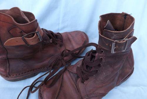 Uniforms - SA ARMY/SADF SPECIAL FORCES RECCES WAXIES COMBAT BOOTS was ...