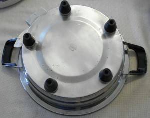 Pans - AMC 30 cm Electric Frying Pan was sold for R4,500.00 on 2 Oct at ...