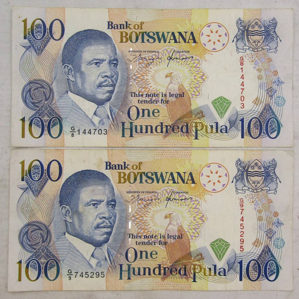 Africa - Pair of Botswana 100 Pula notes was sold for R401.00 on 14 Feb ...
