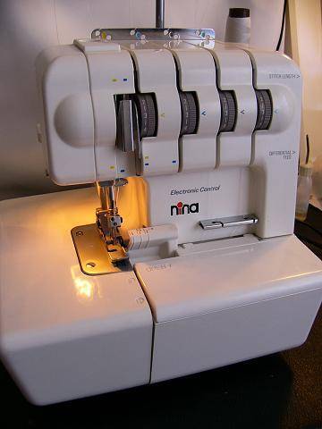Sewing Machines & Overlockers - NINA OVERLOCKER 787BD S/N 787032358 was ...