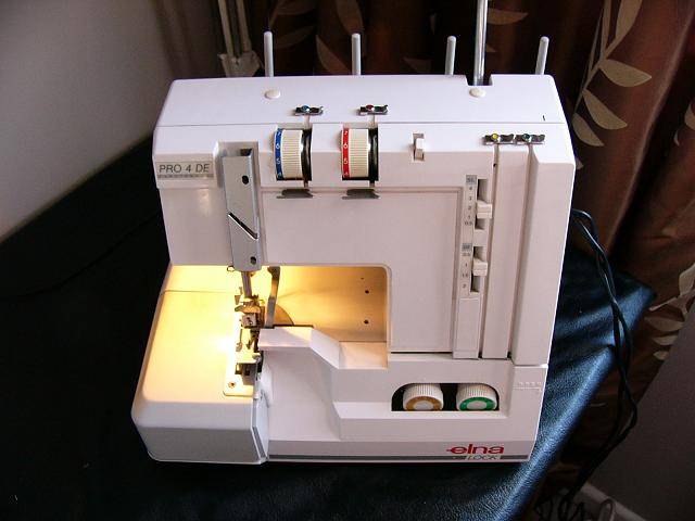 Sewing Machines & Overlockers - ELNA PRO 4DE OVERLOCKER (S/N NR 0217715 ...