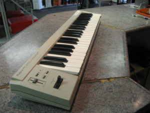 Electronic - Roland PC 200 MK-2 Midi controller keyboard was sold for ...