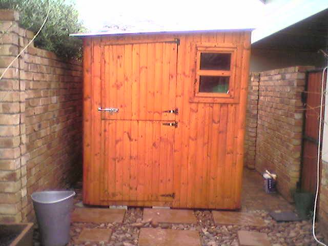 Outdoor Playhouses - ZOZO HUT - LOG AND GROOVE - 2.1 X 2.1 METER - 2.1 ...