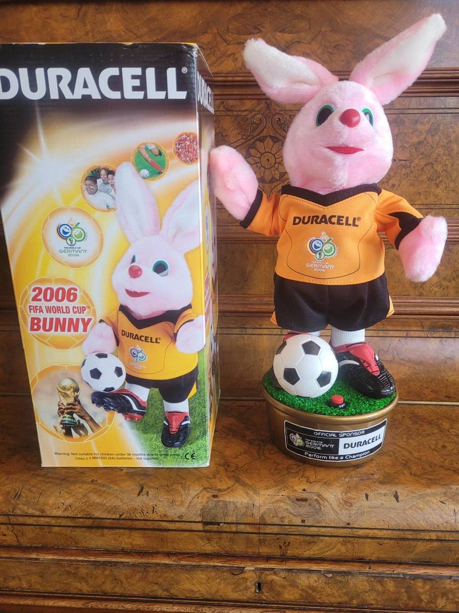 Other Collectable Toys - VERY COLLECTABLE DURACELL BUNNY 2006 FOOTBALL ...